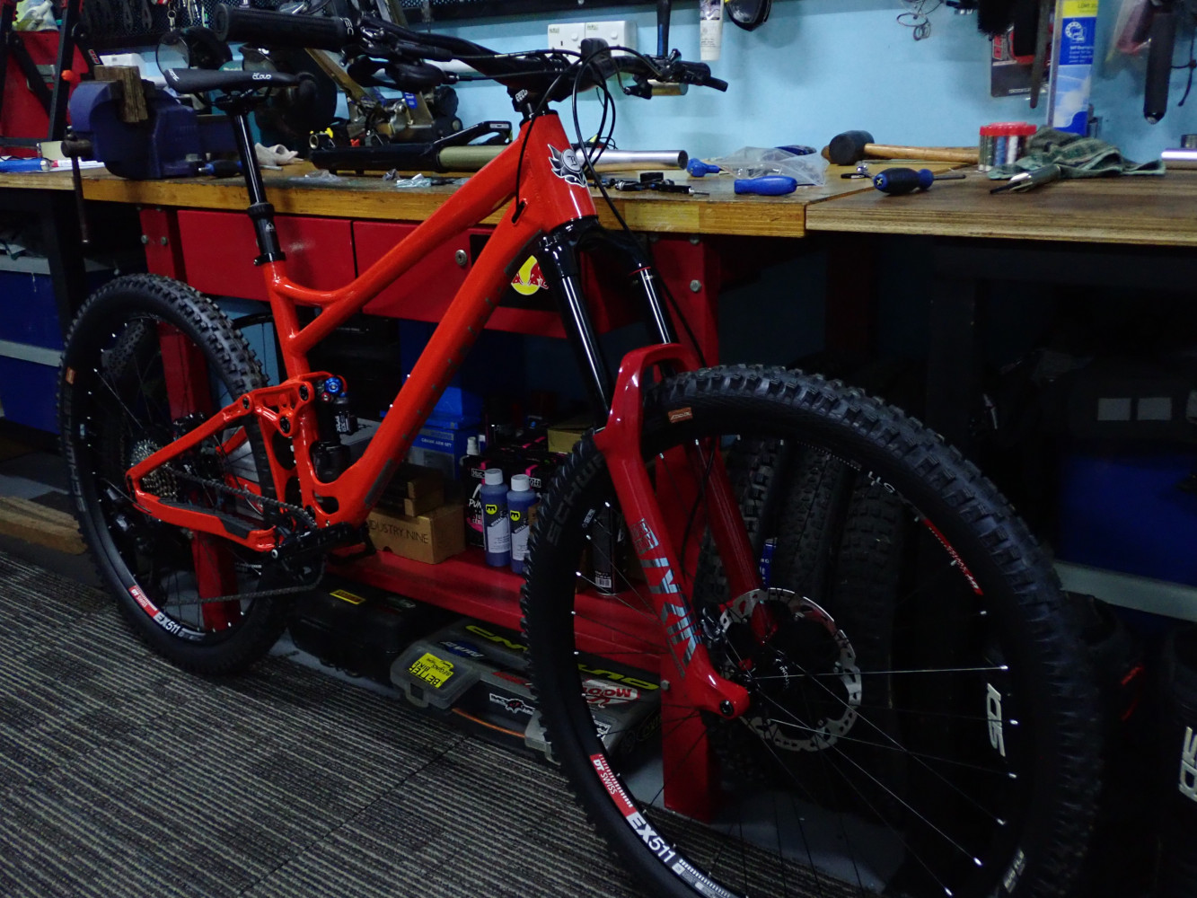 Banshee Titan V3.2 – store.FakawiBikes